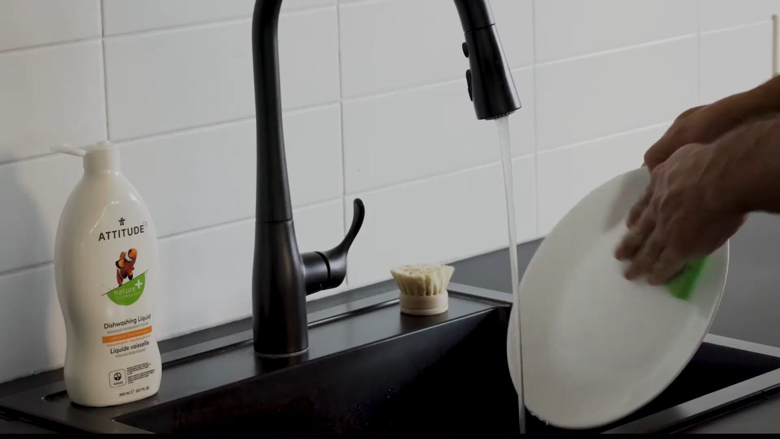 The Best Non-Toxic Dish Soaps - These Are Our 7 Top Picks - Because Health